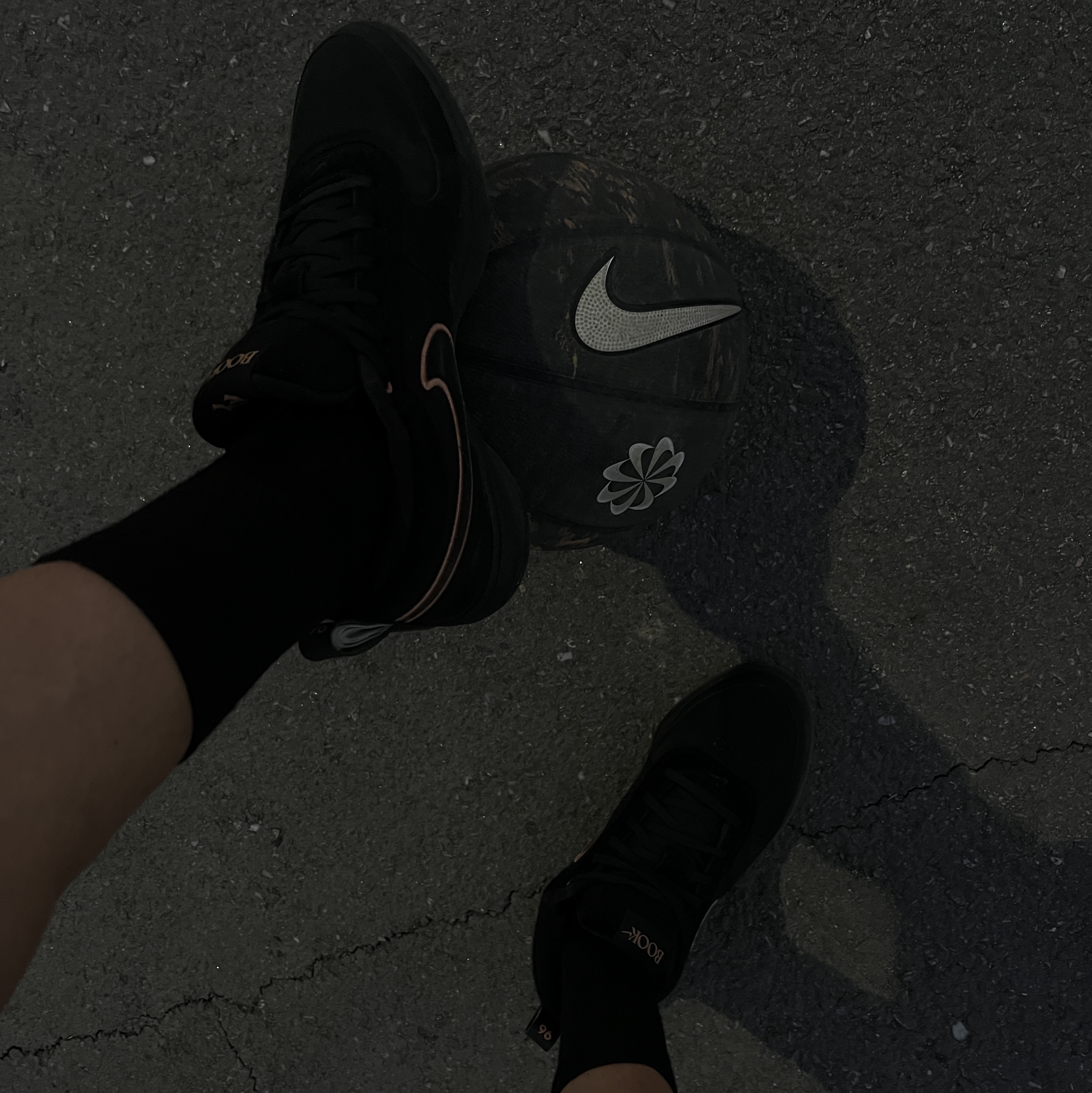 사이즈 업! 280 -> 290!!! | KREAM