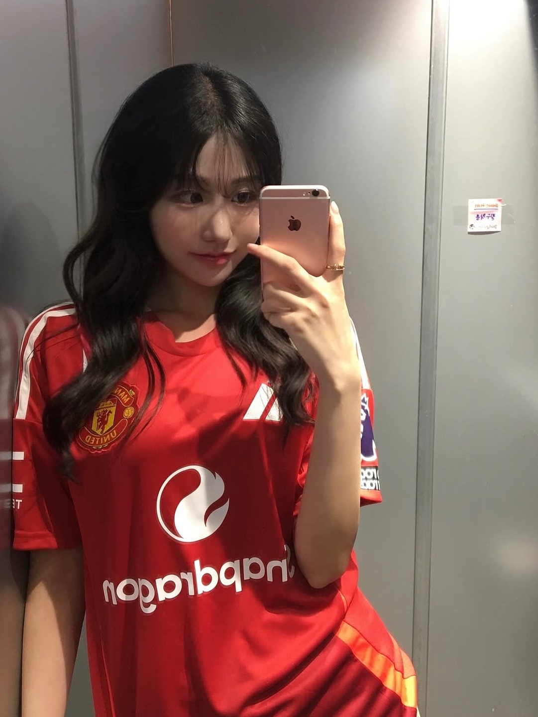 🙂‍↕️🏆 | KREAM