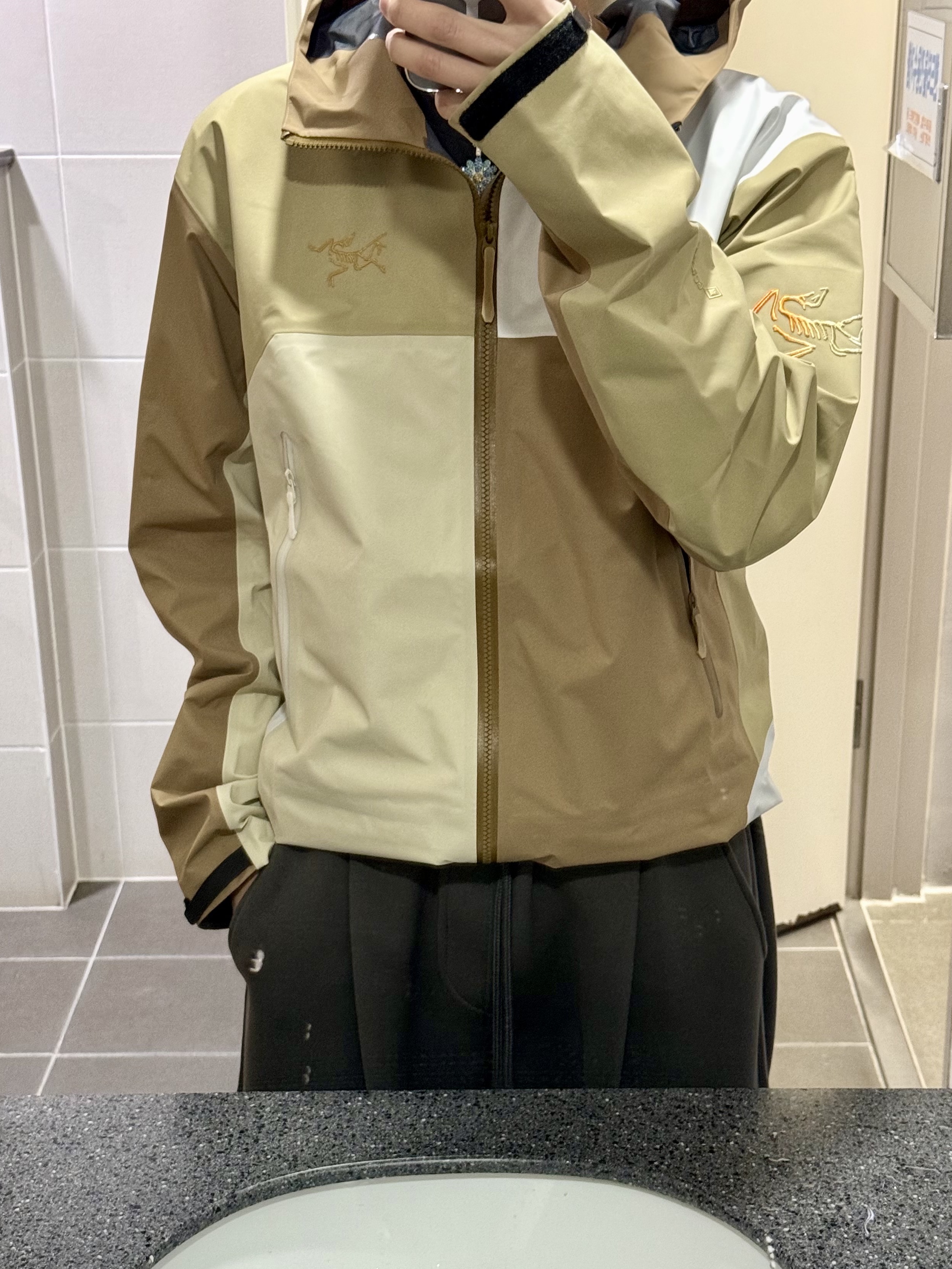 174 68 M사이즈 | KREAM