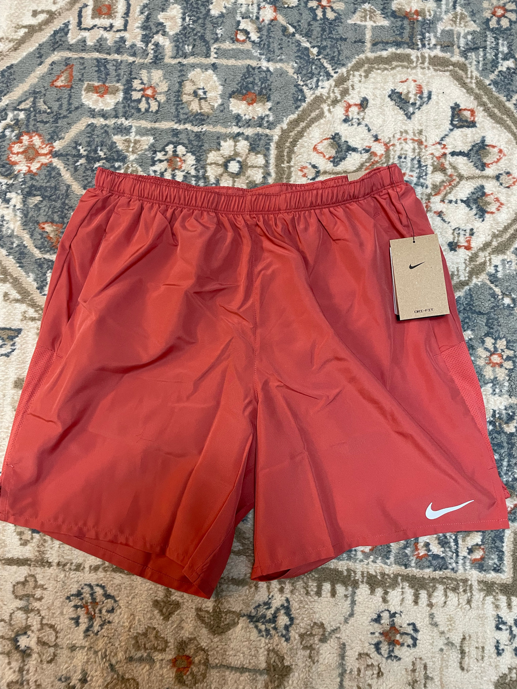 나이킴 (@lee1978) 님의 게시물 | KREAM