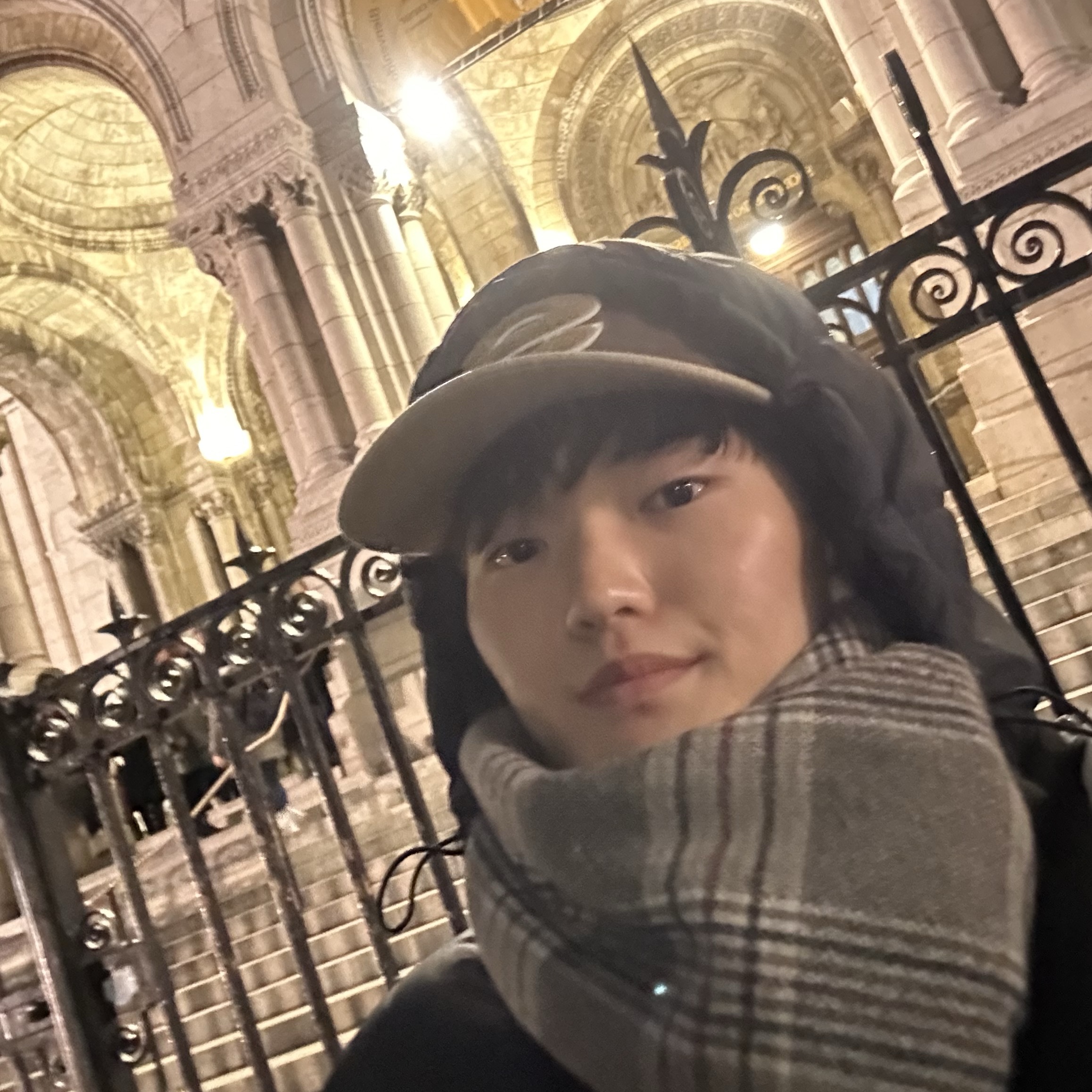 Paris can waittt..🗼 | KREAM