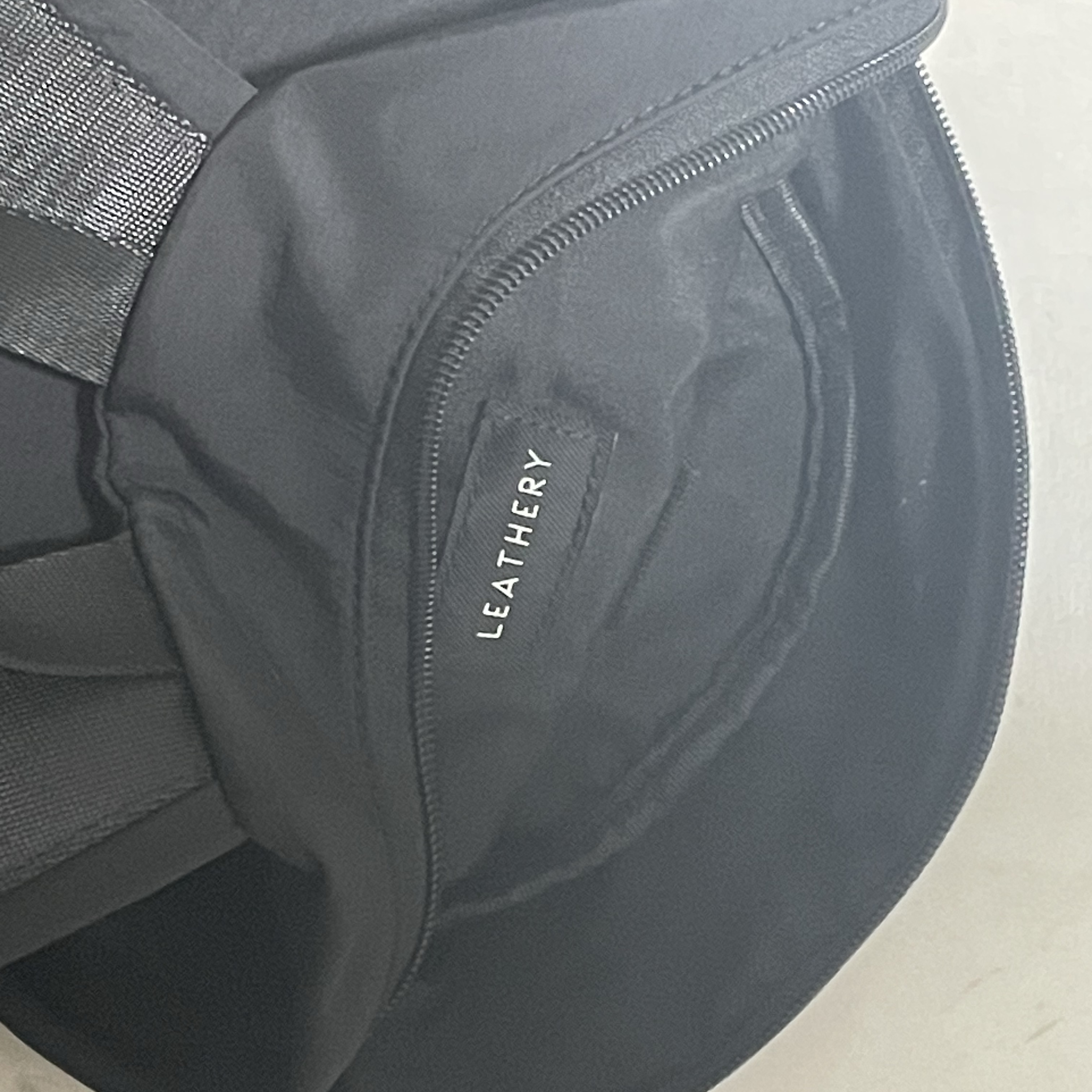 쵸 (@chiiiyo) 님의 게시물 | KREAM