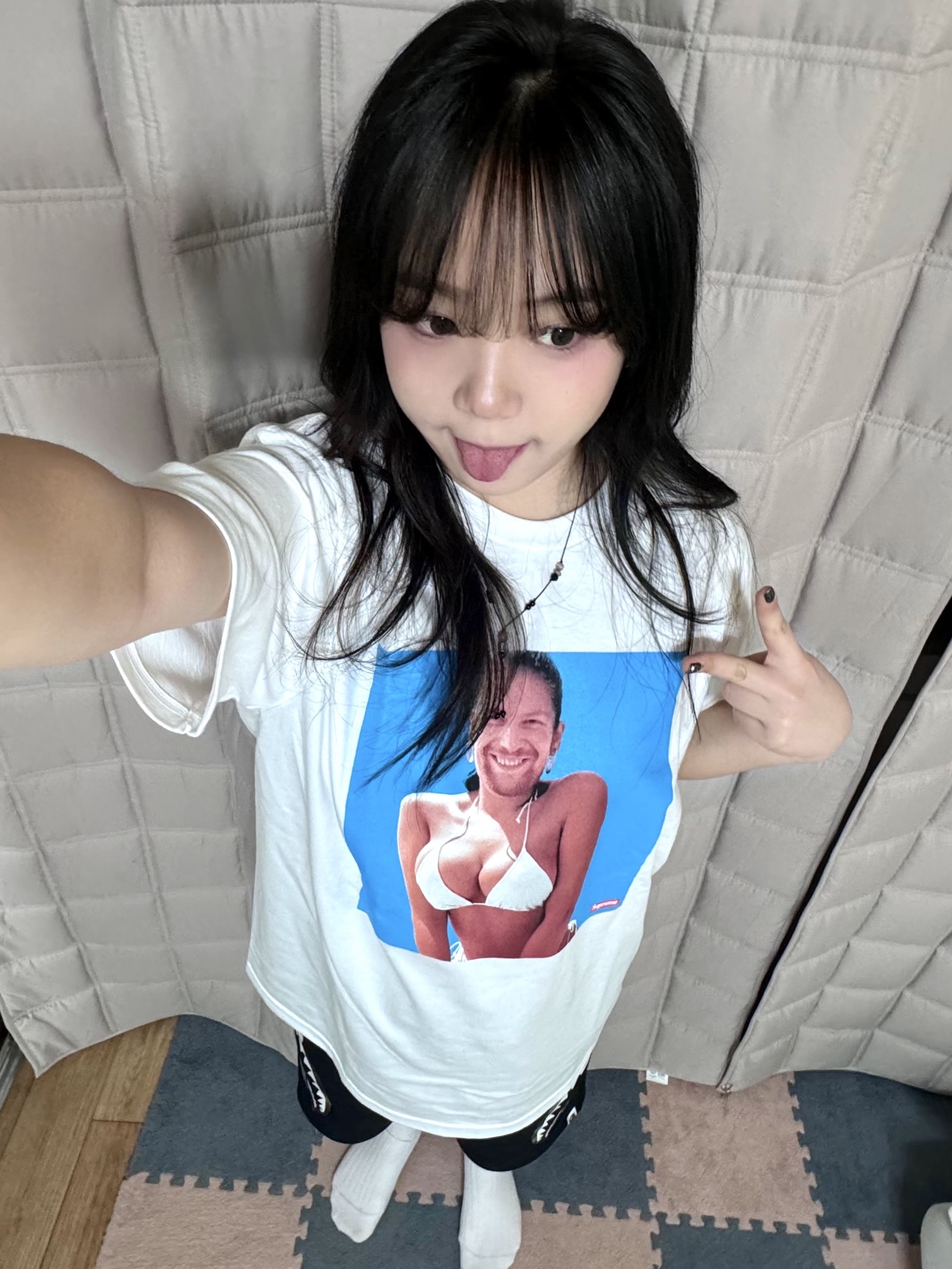 오염한 아저(가)씨와 📸 | KREAM