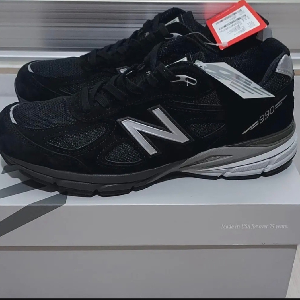 뉴발매니아 (@qv4tqq) 님의 게시물 | KREAM