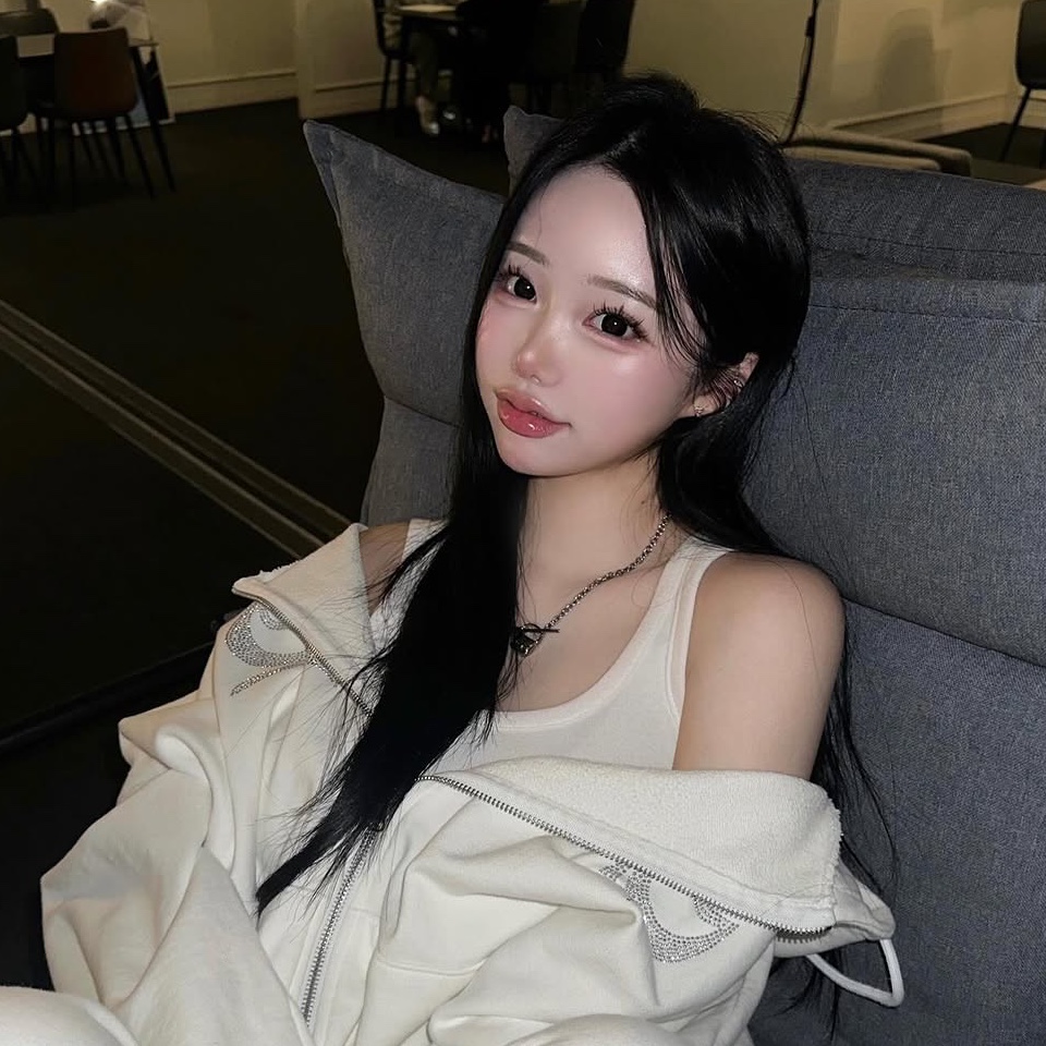 trendmecca (@trendmecca) 님의 게시물 | KREAM