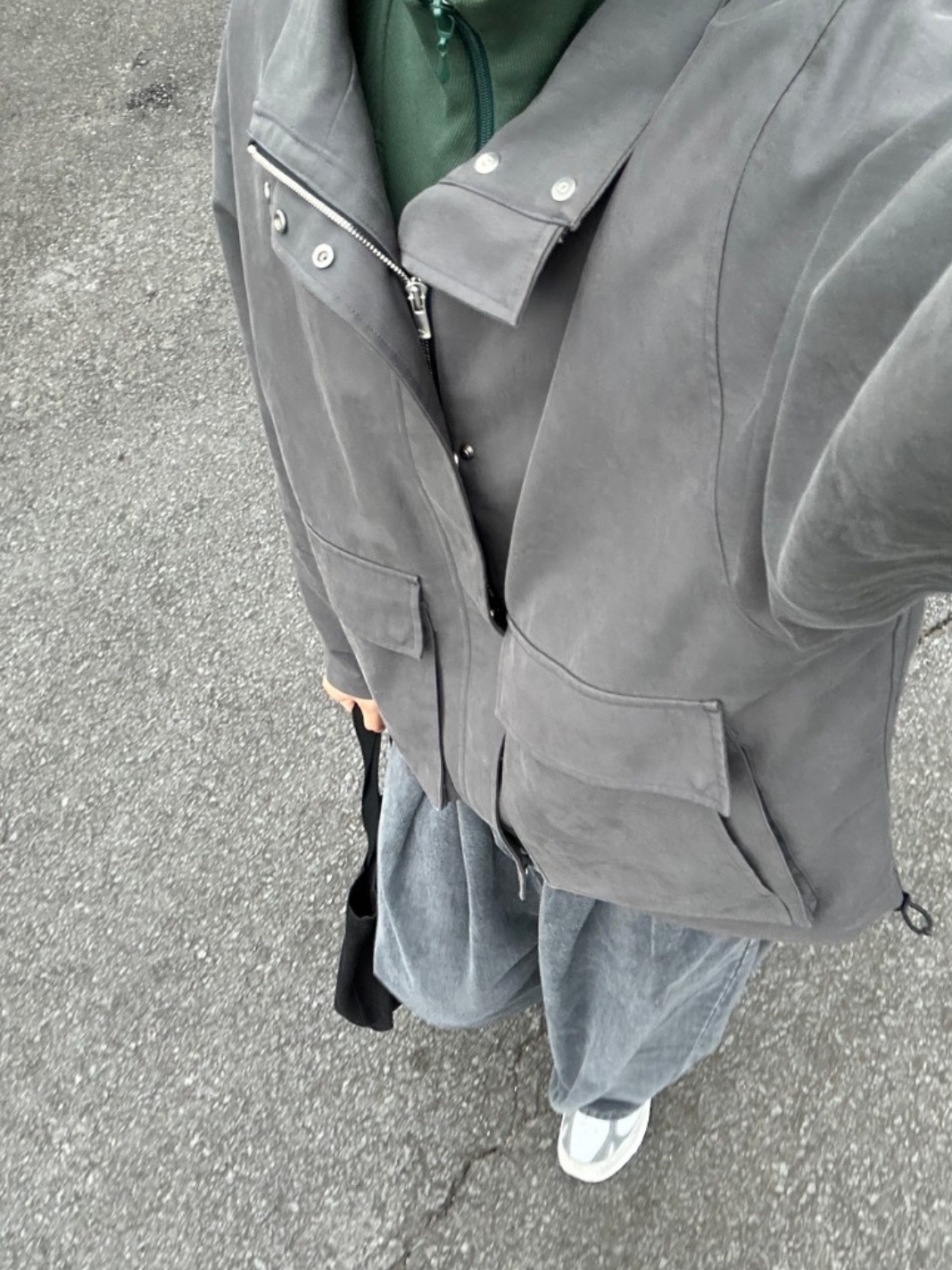 홍 (@moo__moo) 님의 게시물 | KREAM