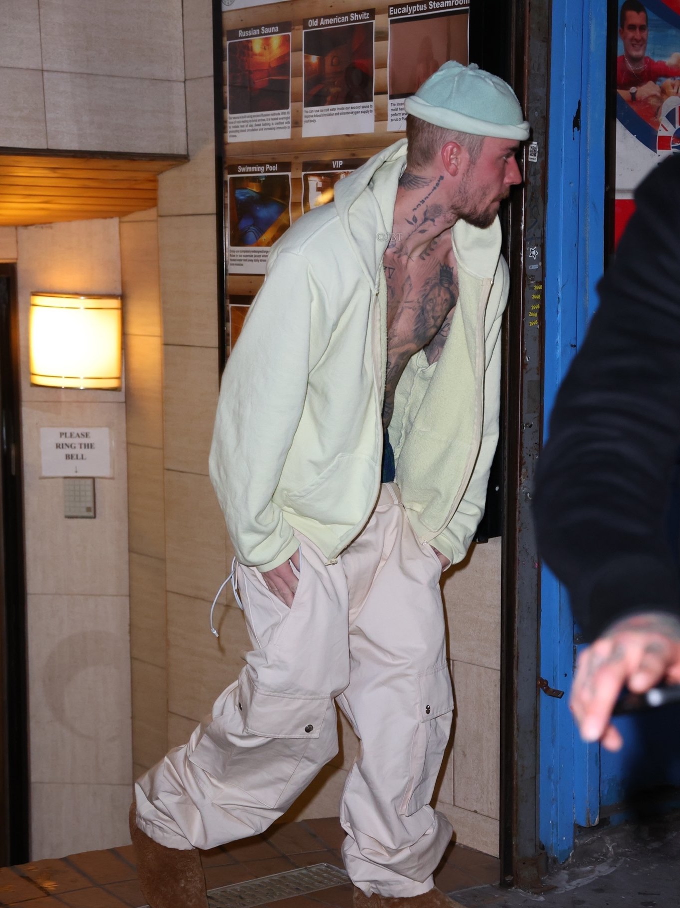 2025년 2월 5일 | KREAM