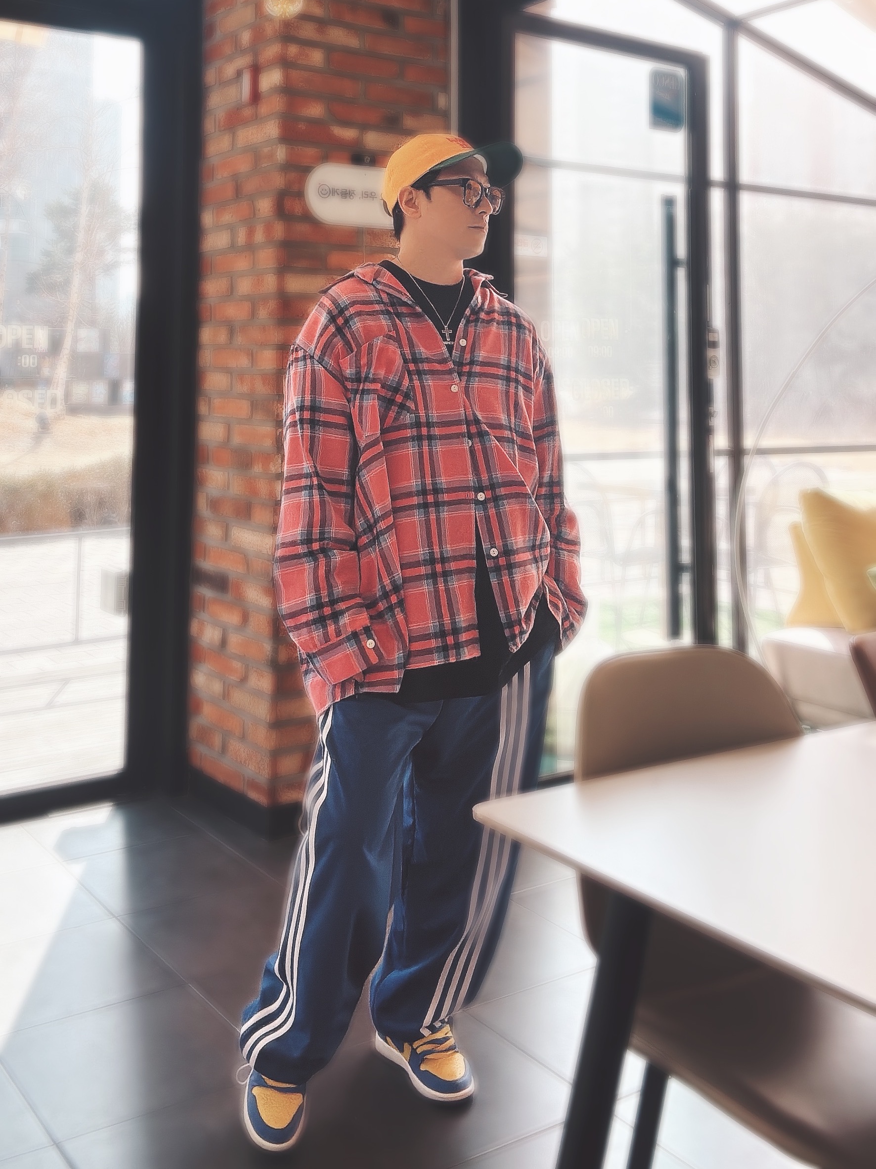 윤석 171-72 발 245 (@choi_77) 님의 게시물 | KREAM