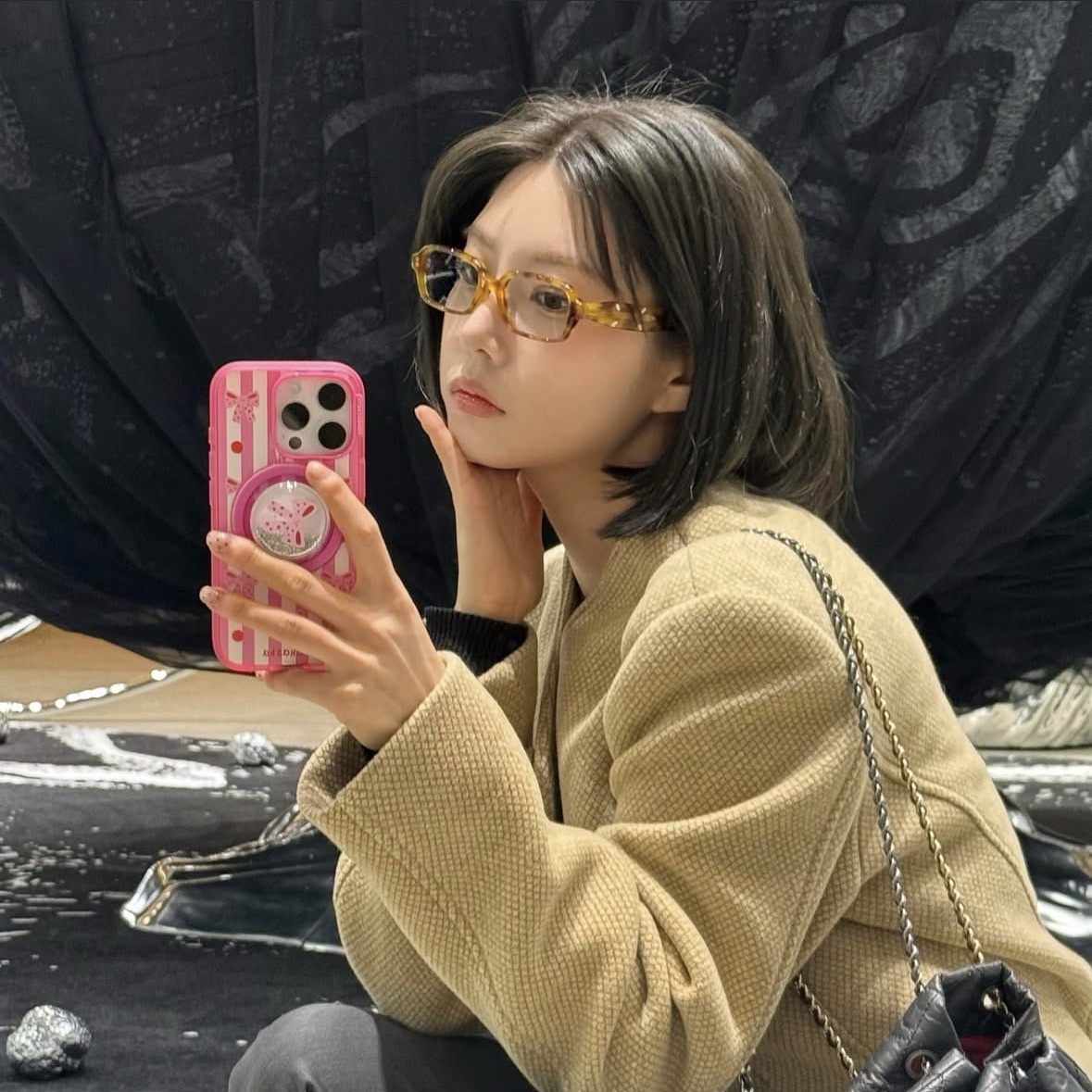 호잉ㅇ (@mvsr6i) 님의 게시물 | KREAM