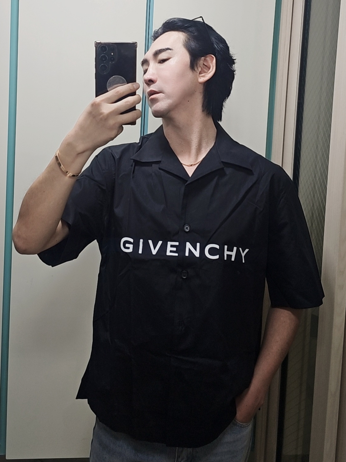 김현 (@_kim_hyun_) 님의 게시물 | KREAM