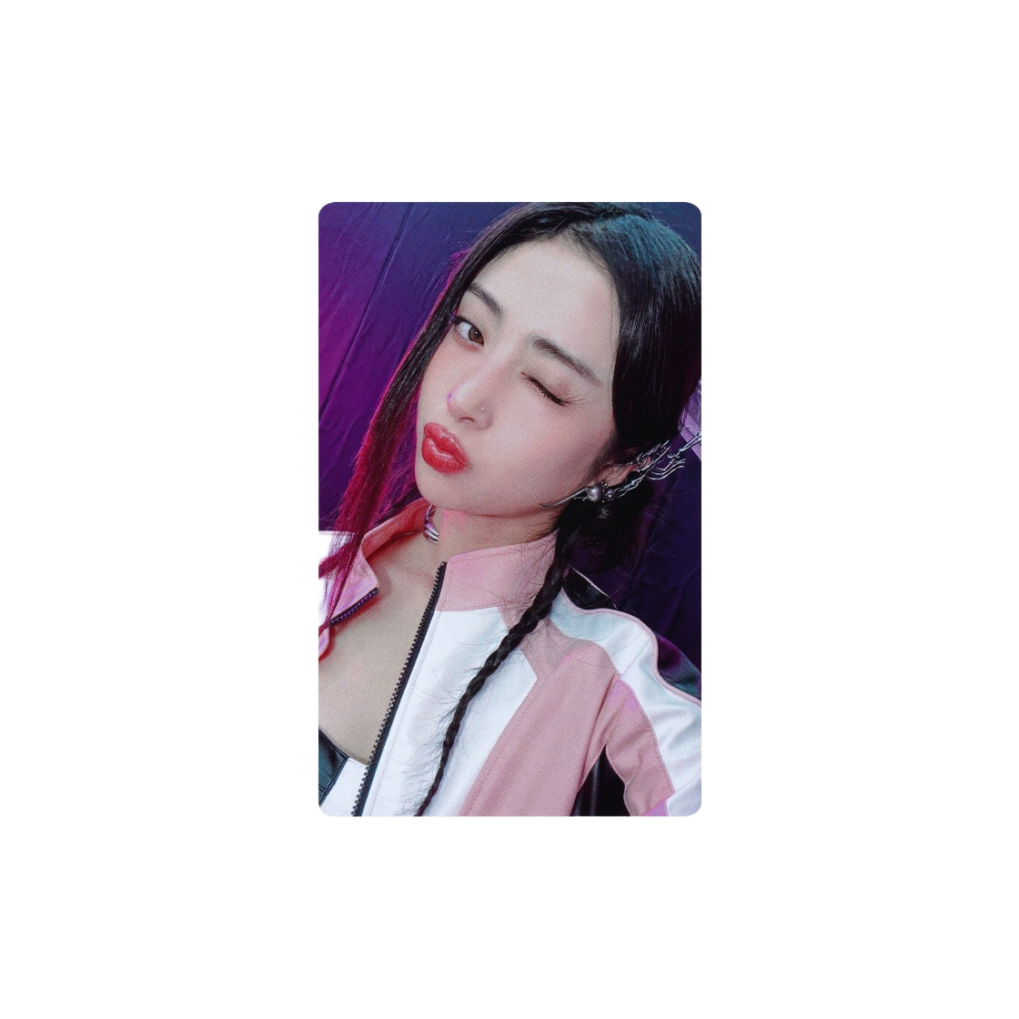 르세라핌 공개 방송 퍼펙트 나이트 허윤진 | Photo Card | KREAM