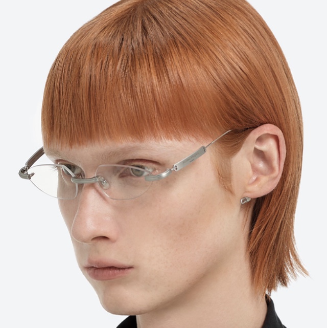 타타탁 (@chic_chic_chic) 님의 게시물 | KREAM