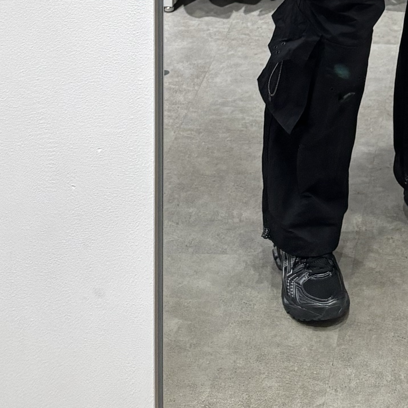 (@333.3) 님의 게시물 | KREAM