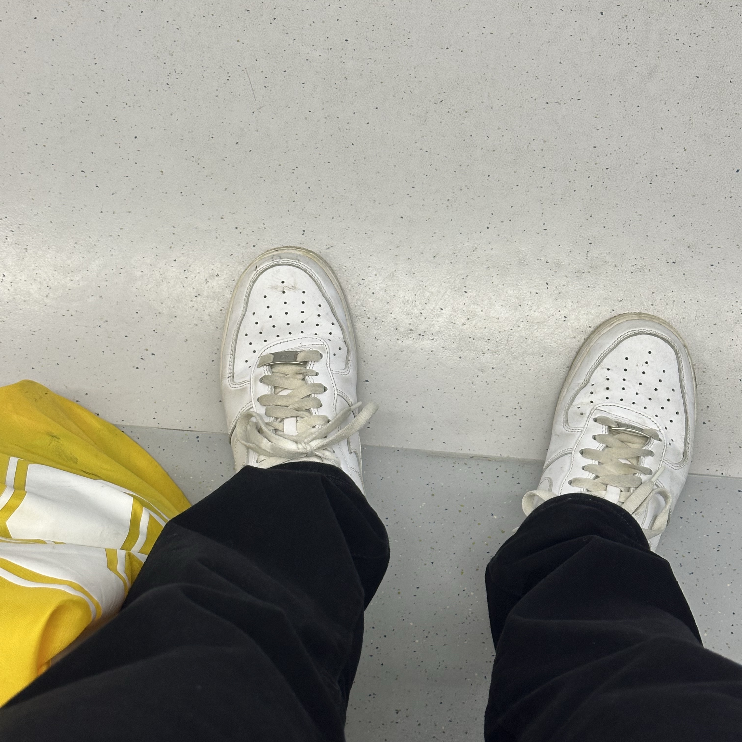 ekehfflrl (@no.7kante) 님의 게시물 | KREAM