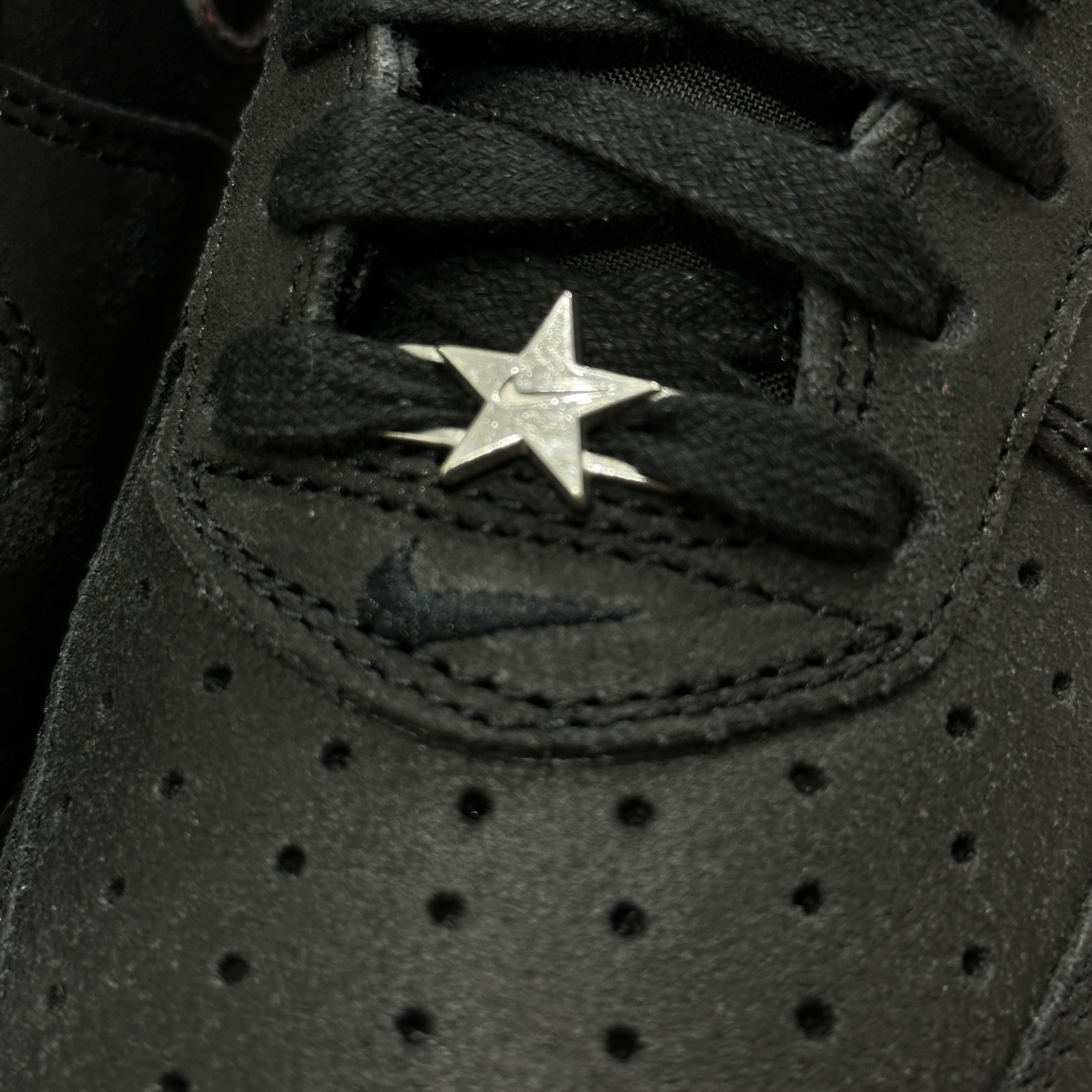 kmb397125 (@movelike_moob) 님의 게시물 | KREAM