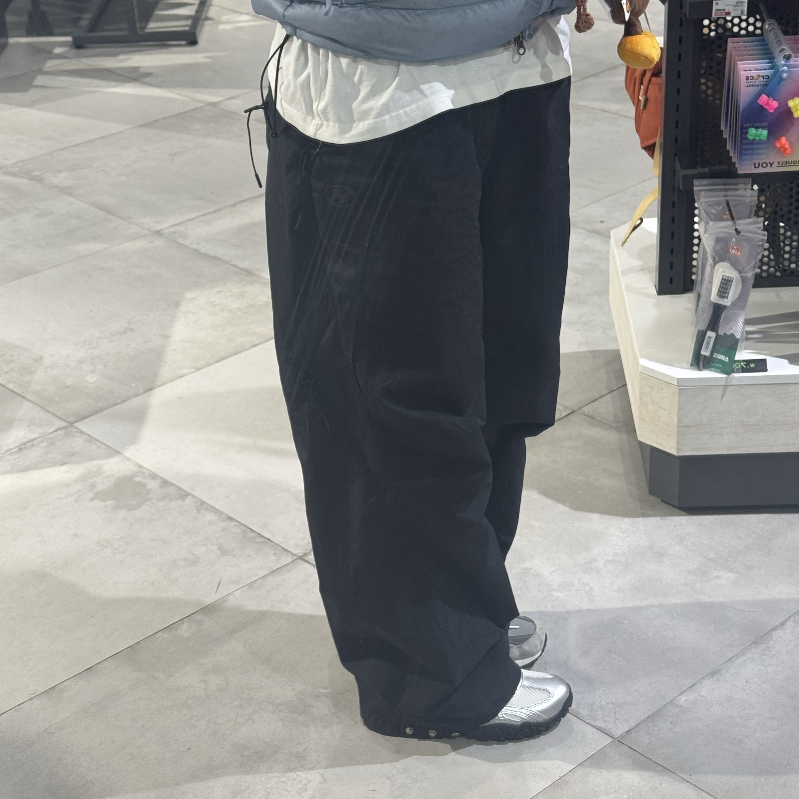 수방 (@s_ooooob) 님의 게시물 | KREAM