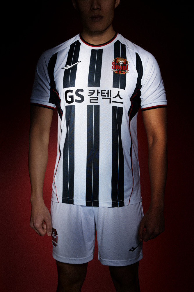 프로-스펙스 x FC서울 2025 어센틱 반팔 유니폼 상의 원정 | PRO-SPECS X FC SEOUL | KREAM