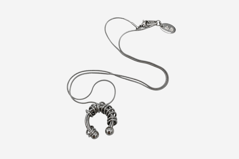 산리 피어싱 네클리스 스네이크 버전 | SANLI | KREAM