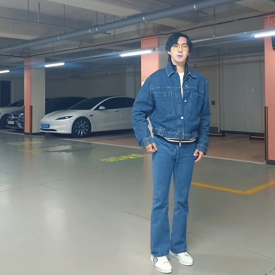 김 현 (@_kim_hyun_) 님의 게시물 | KREAM