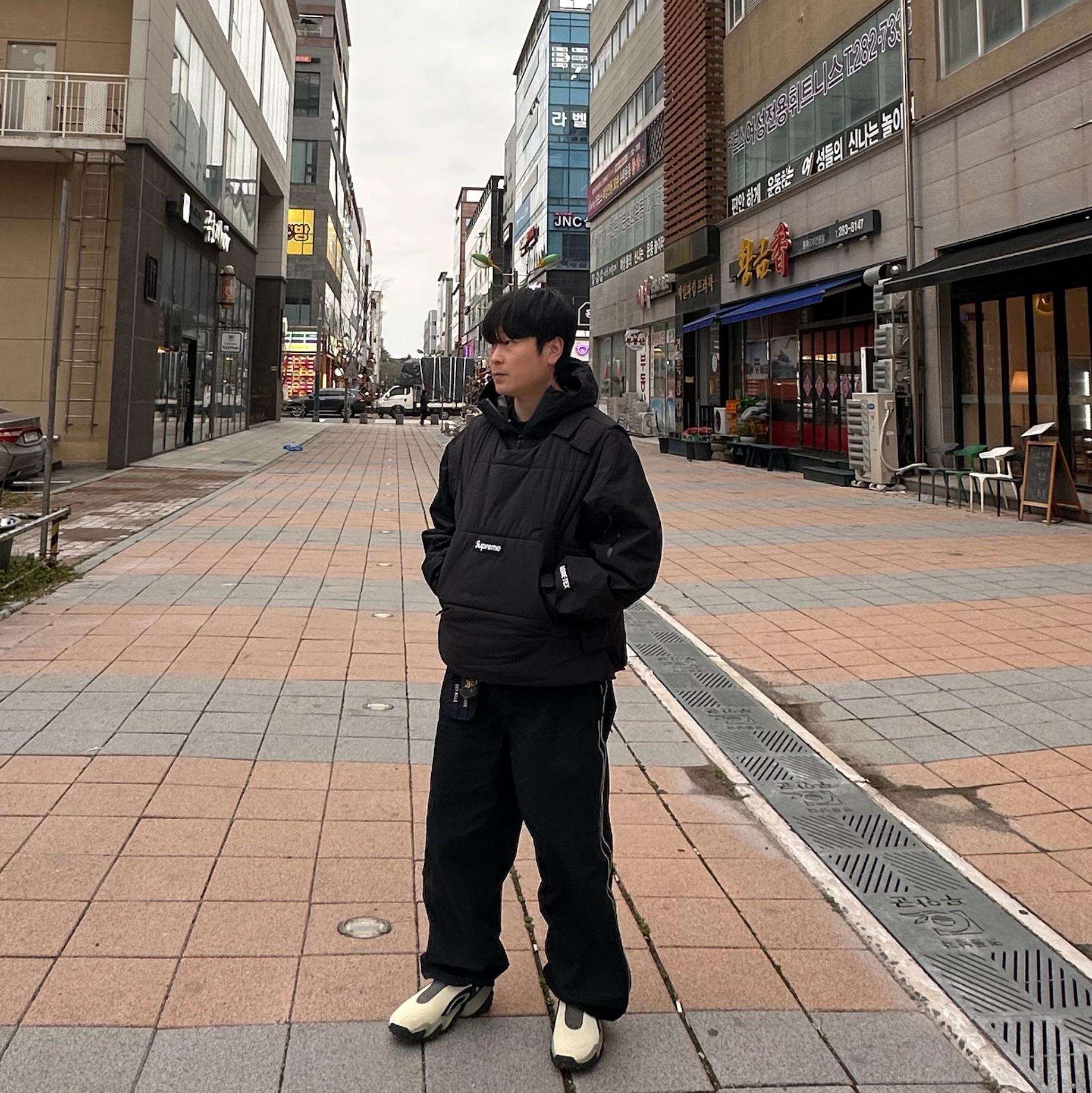 자켓 L, 팬츠 m | KREAM