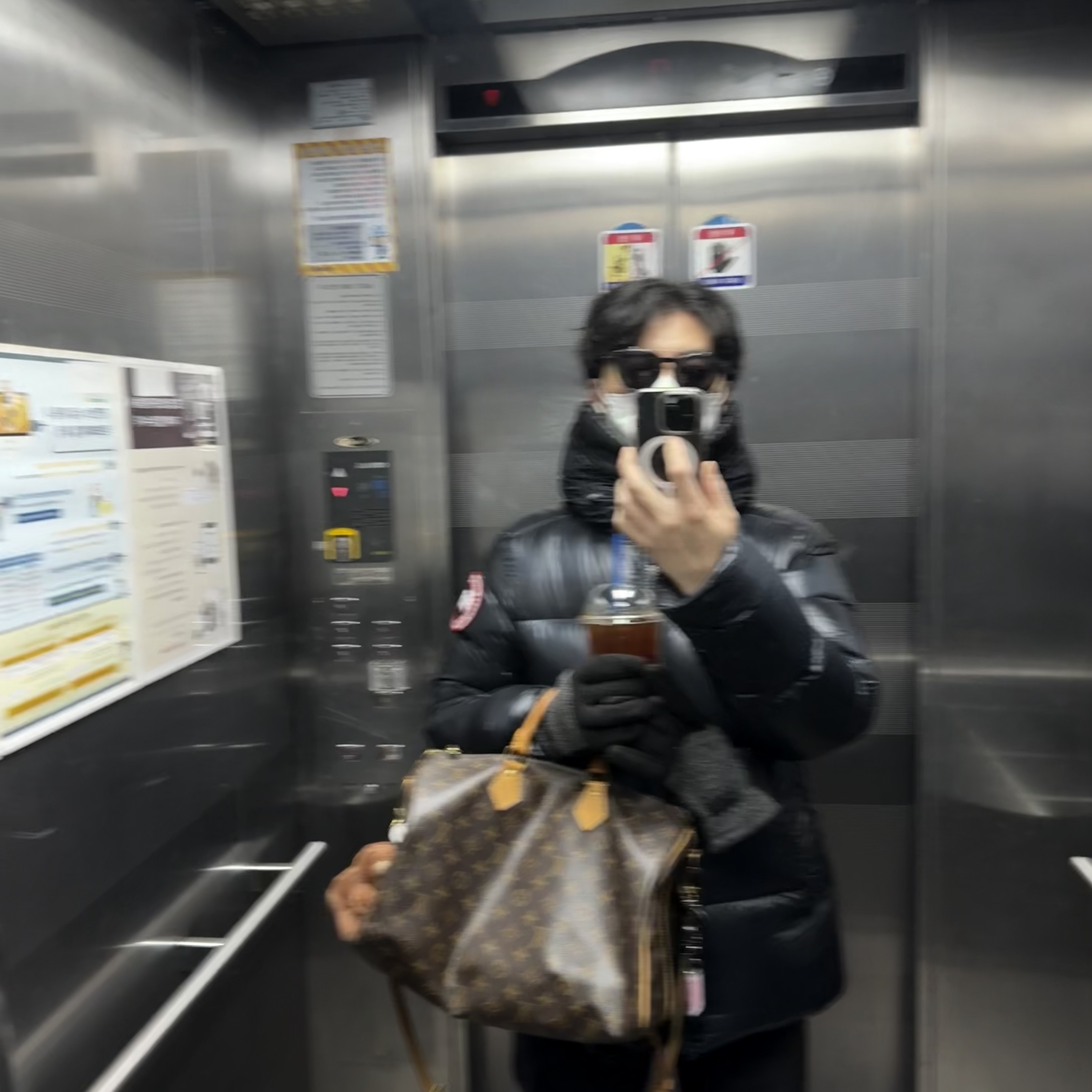 캐나다 갔을때 살걸 국내매장 as x | KREAM