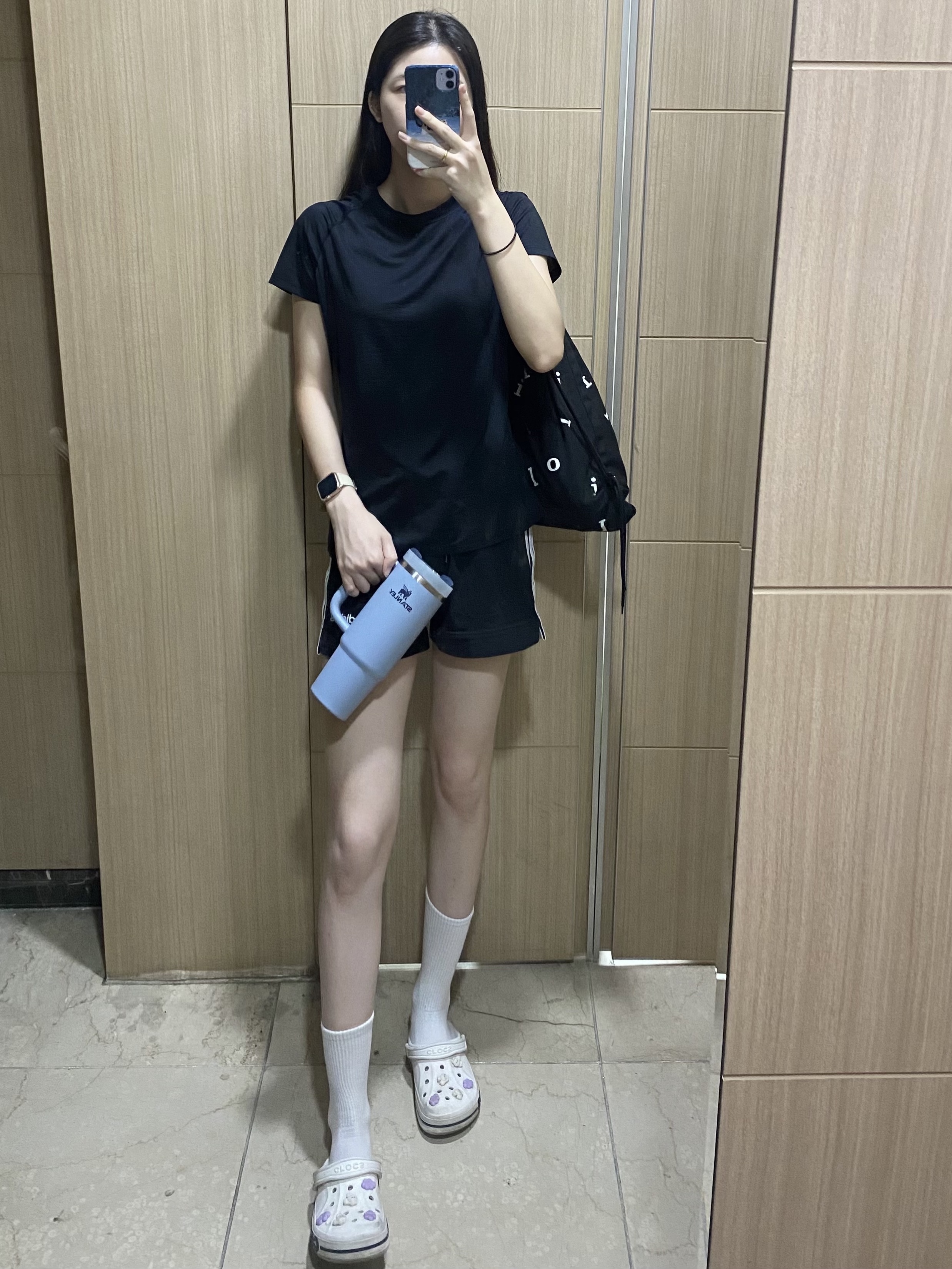 cozy (@cozy_x) 님의 게시물 | KREAM