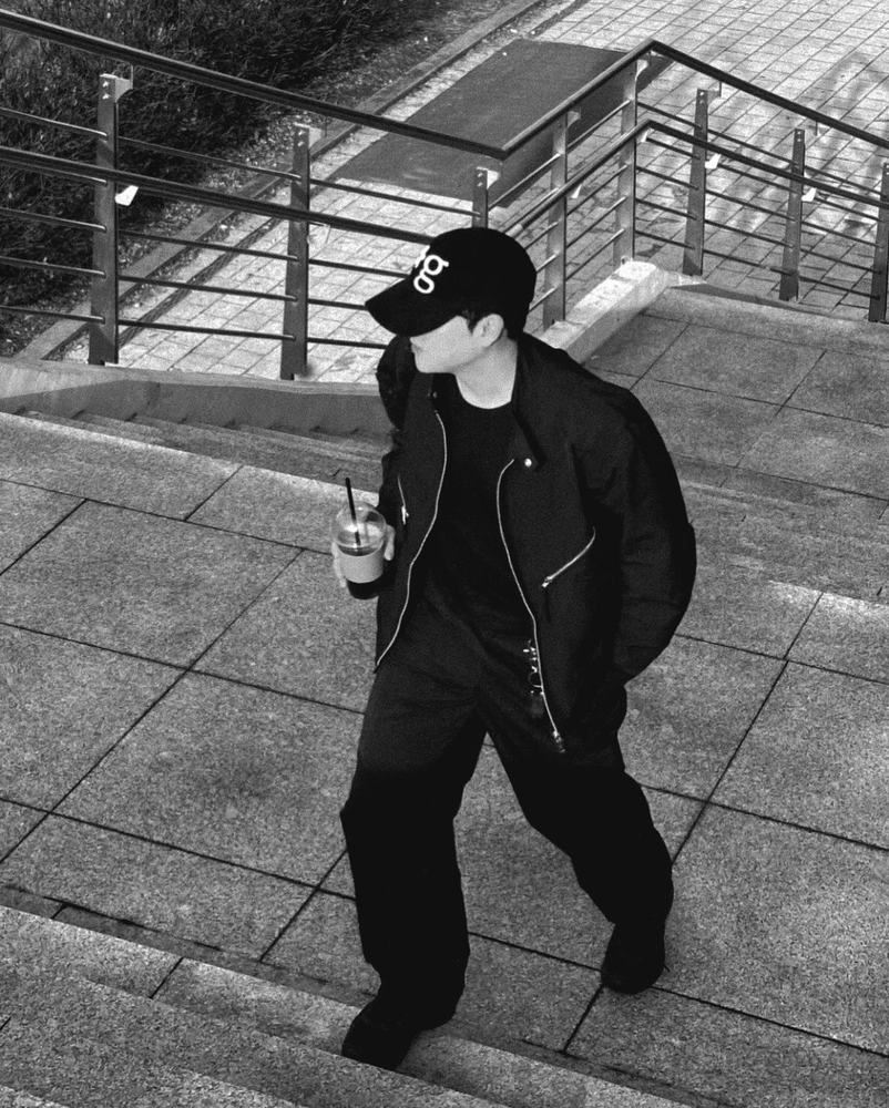 지원.e (@ji.won_e) 님의 태그 상품 | KREAM