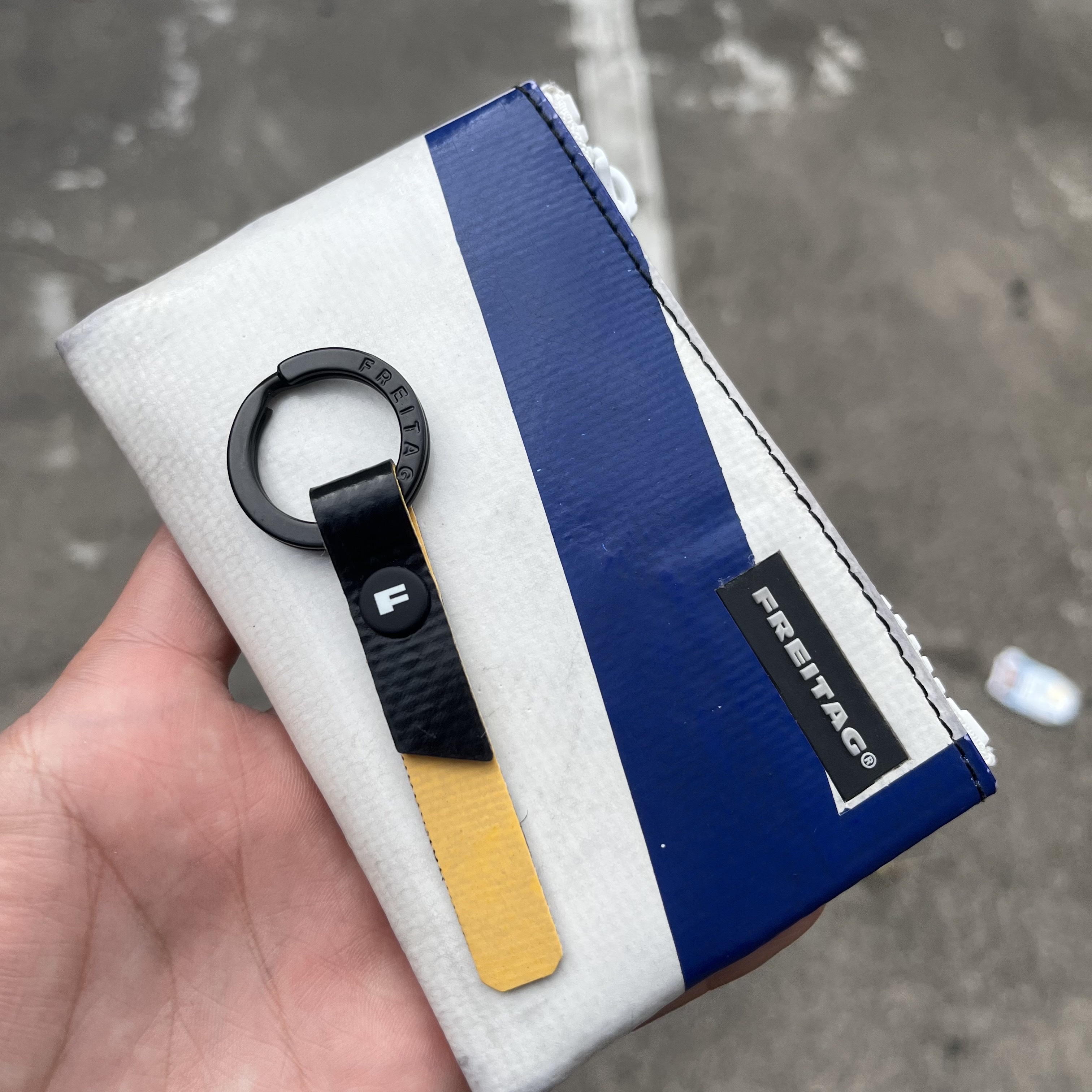 (@se._.op) 님의 게시물 | KREAM