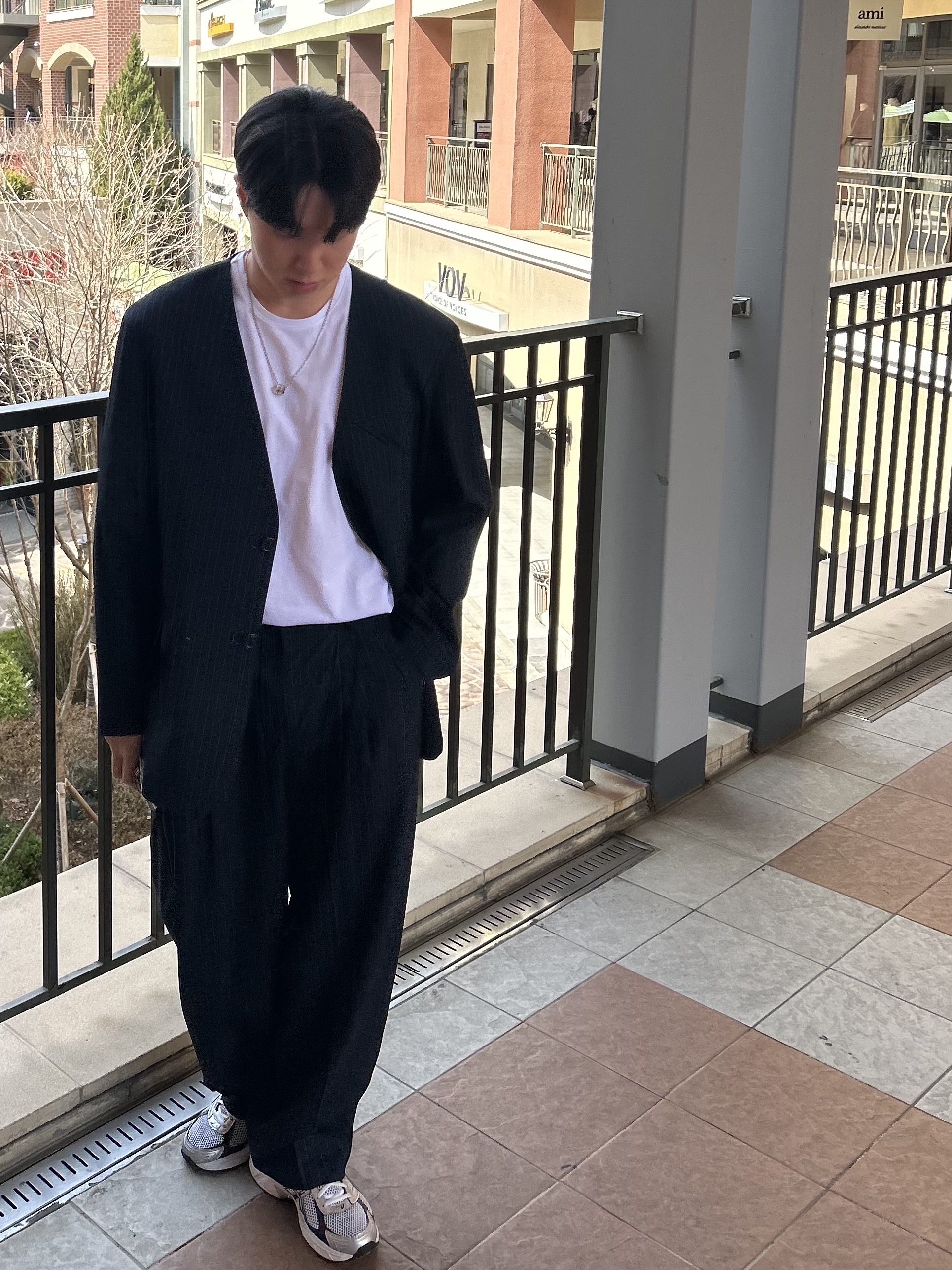 hwangryul (@ryul_hwang) 님의 게시물 | KREAM