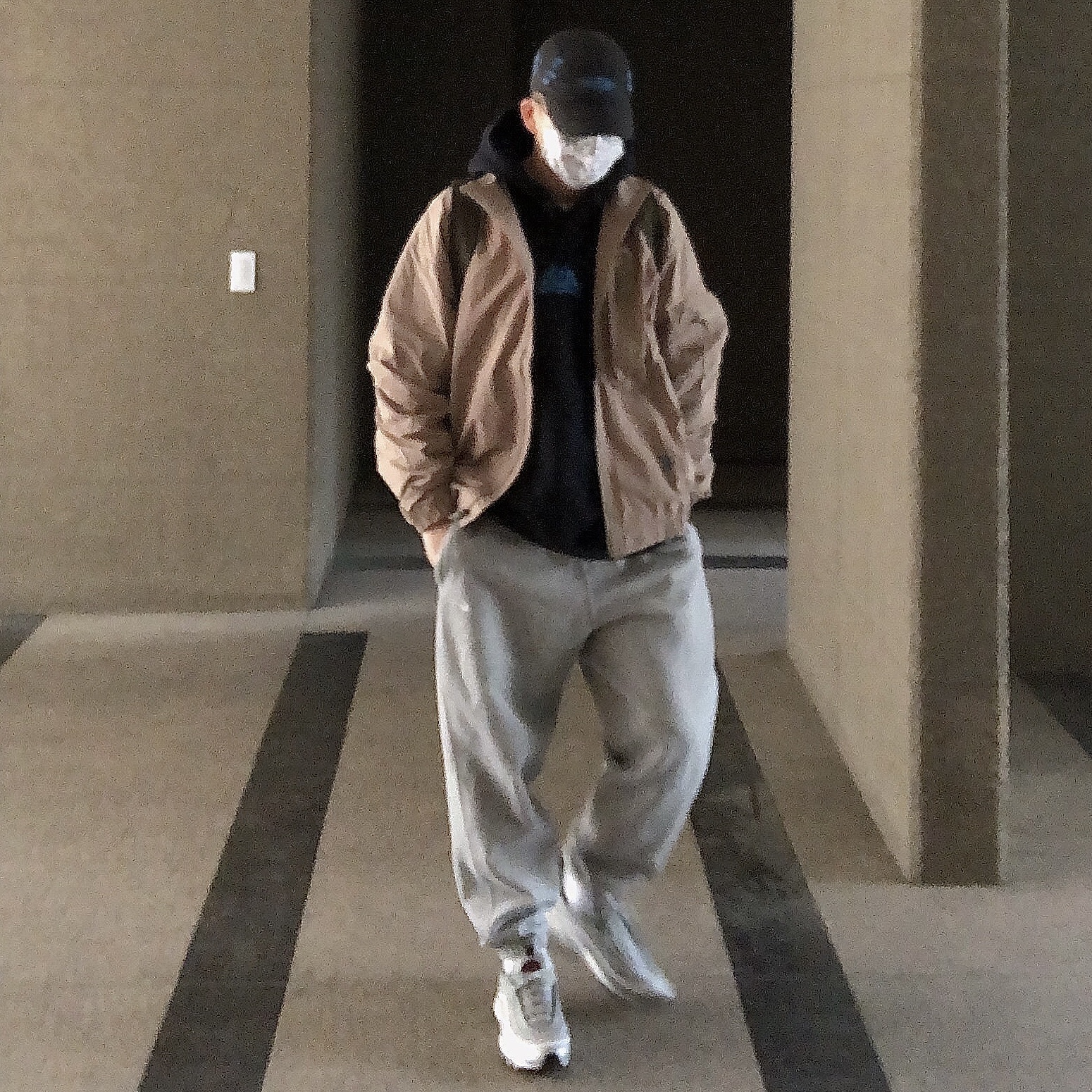 (@griff) 님의 게시물 | KREAM