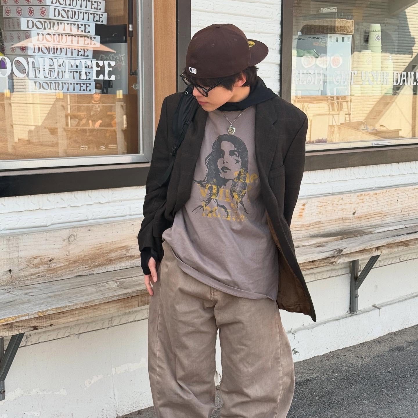 VINTAGE WOMAN TEE🤎 | KREAM