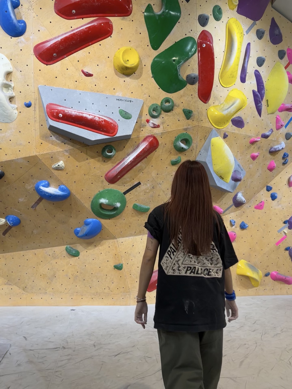 (@nuyhujx) 님의 게시물 | KREAM