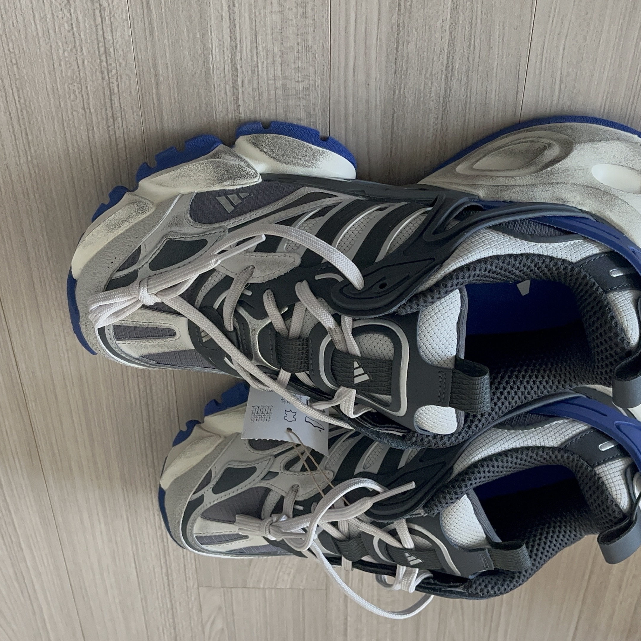 265 정사이즈 좋습니다 | KREAM