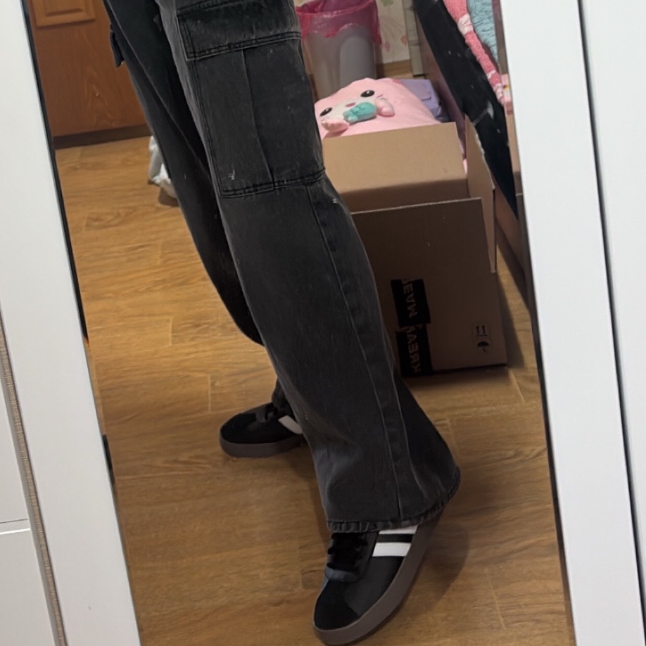 정운혁 (@hxx_.0k) 님의 게시물 | KREAM