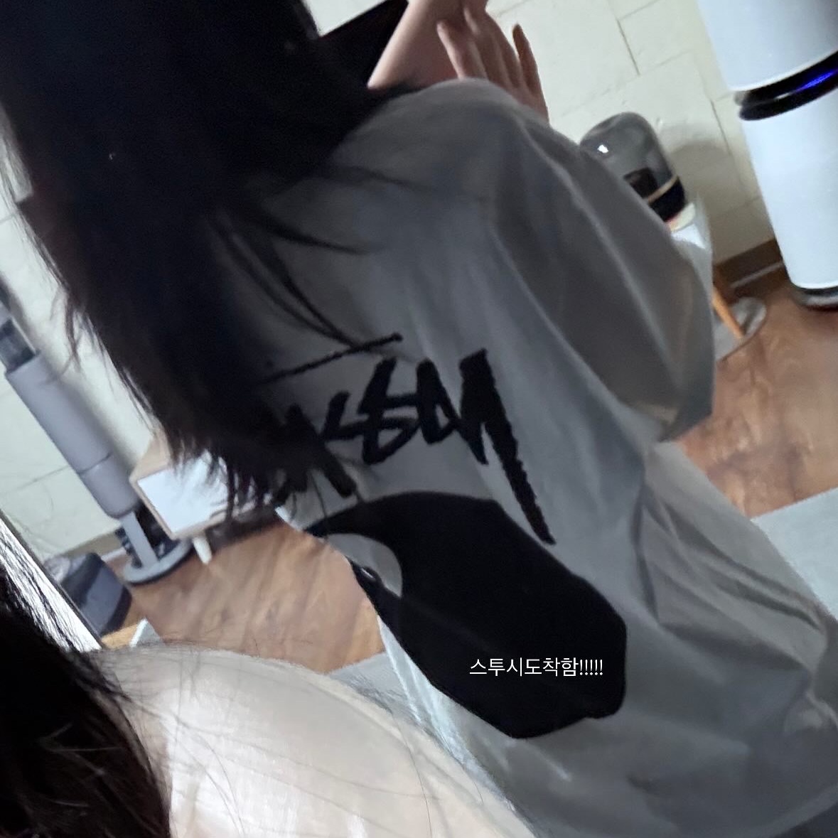 휘 (@whiippincream) 님의 게시물 | KREAM