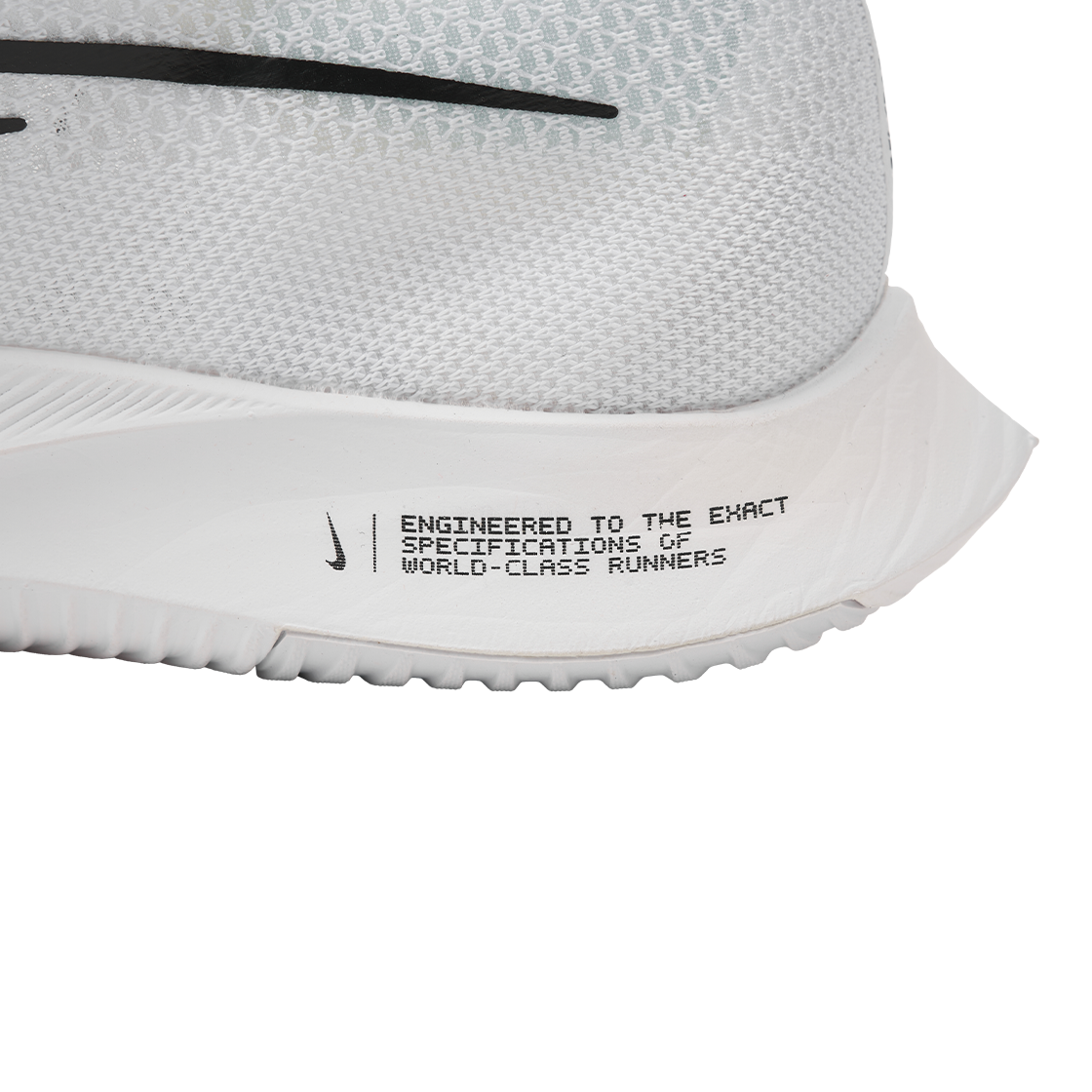 나이키 줌X 스트릭플라이 화이트 메탈릭 실버 | Nike | KREAM