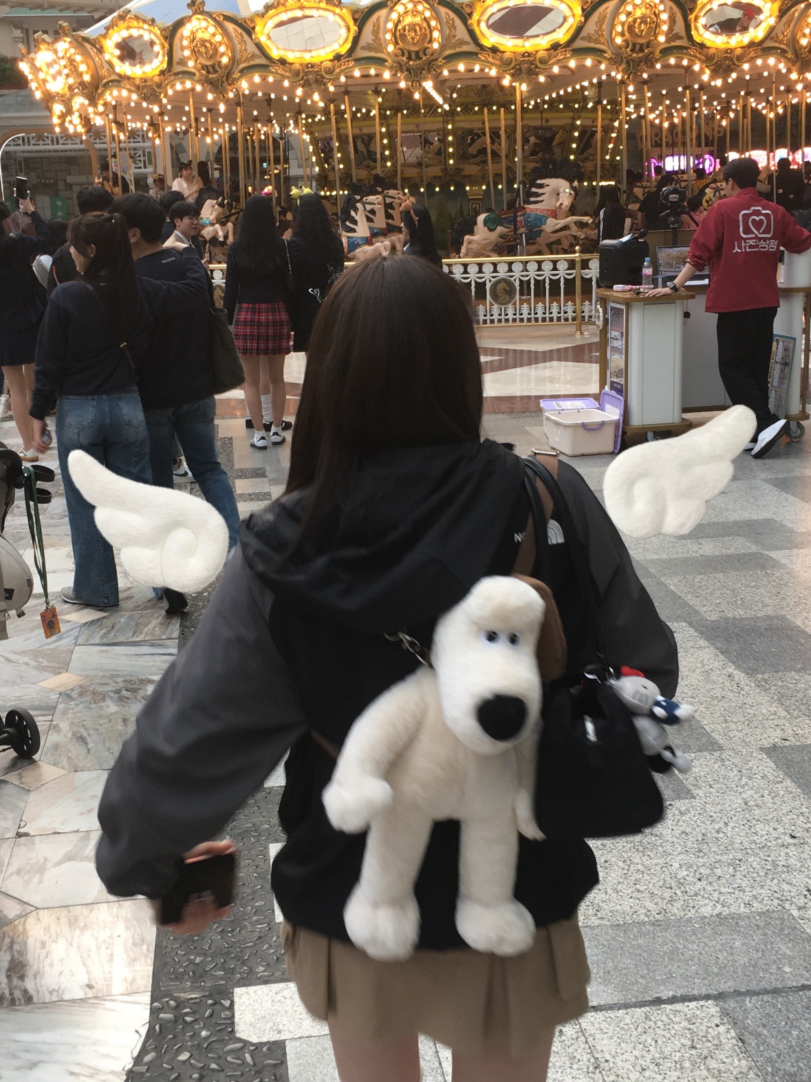 권민경 (@m1nxc) 님의 게시물 | KREAM