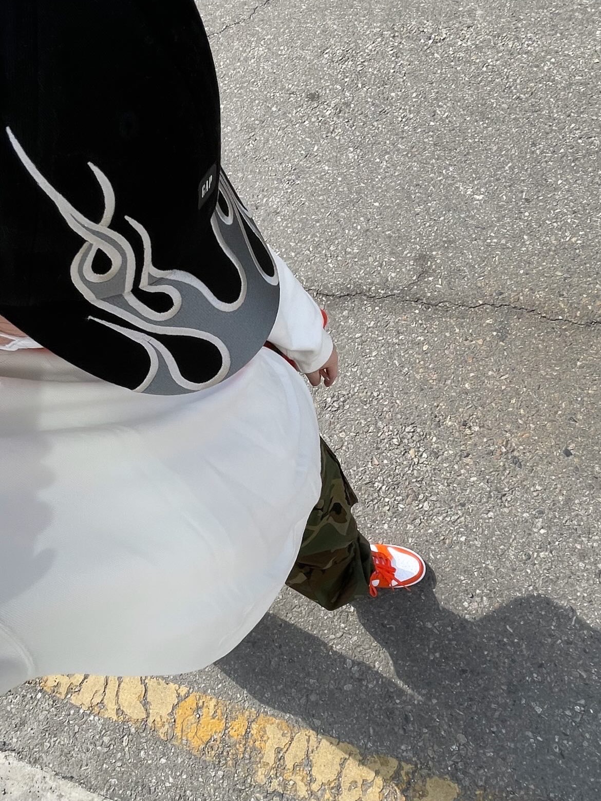 🖤🤍🩶🧡💚🤎 | KREAM