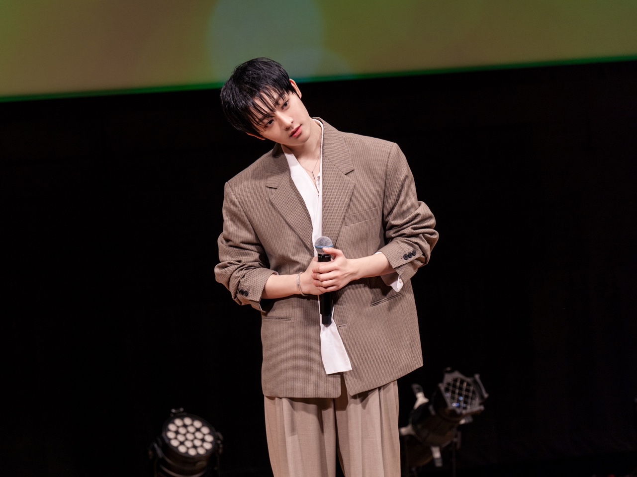 [이태빈 착용] | KREAM