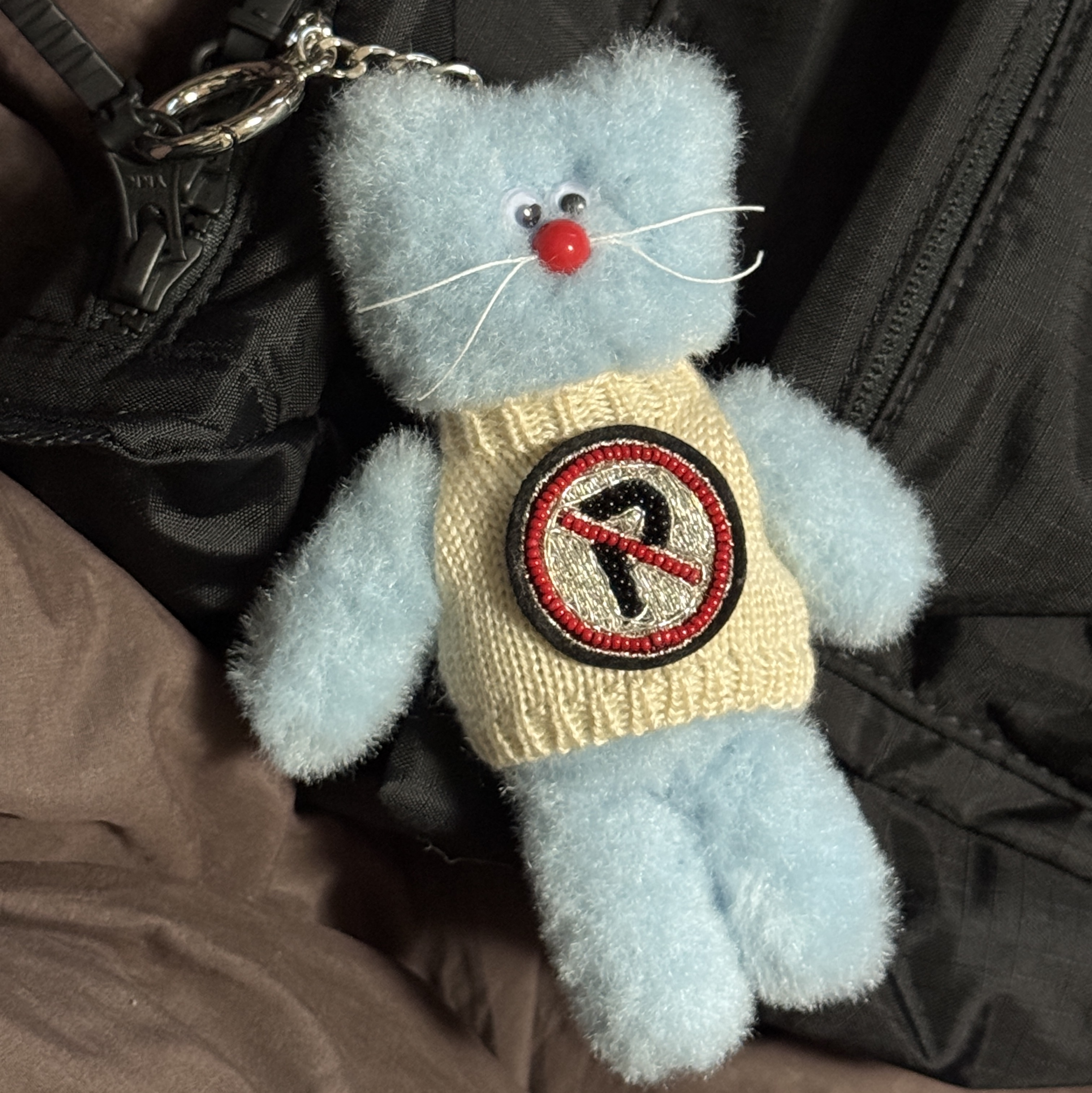 지희🩵🖤 | KREAM