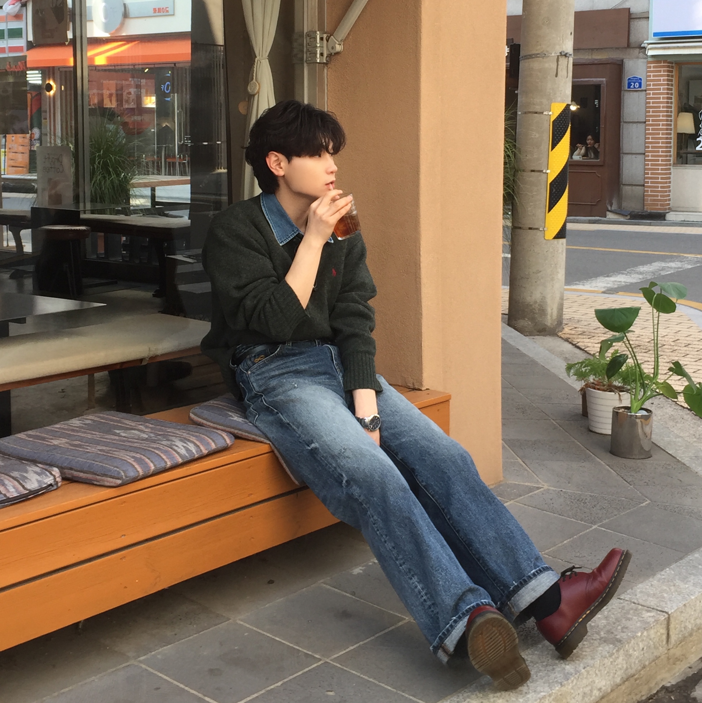 커피 쪼옵쪼옵 맛있따 | KREAM