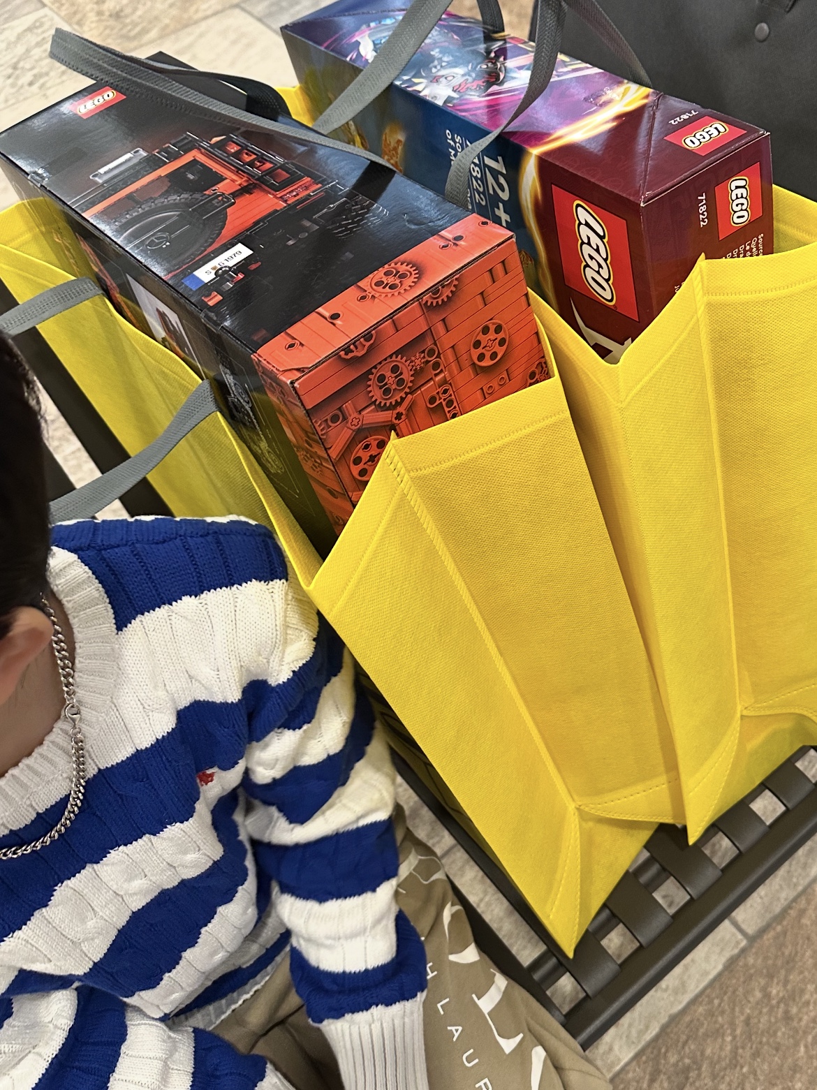 88아들셋맘 반가워용 (@000023) 님의 게시물 | KREAM