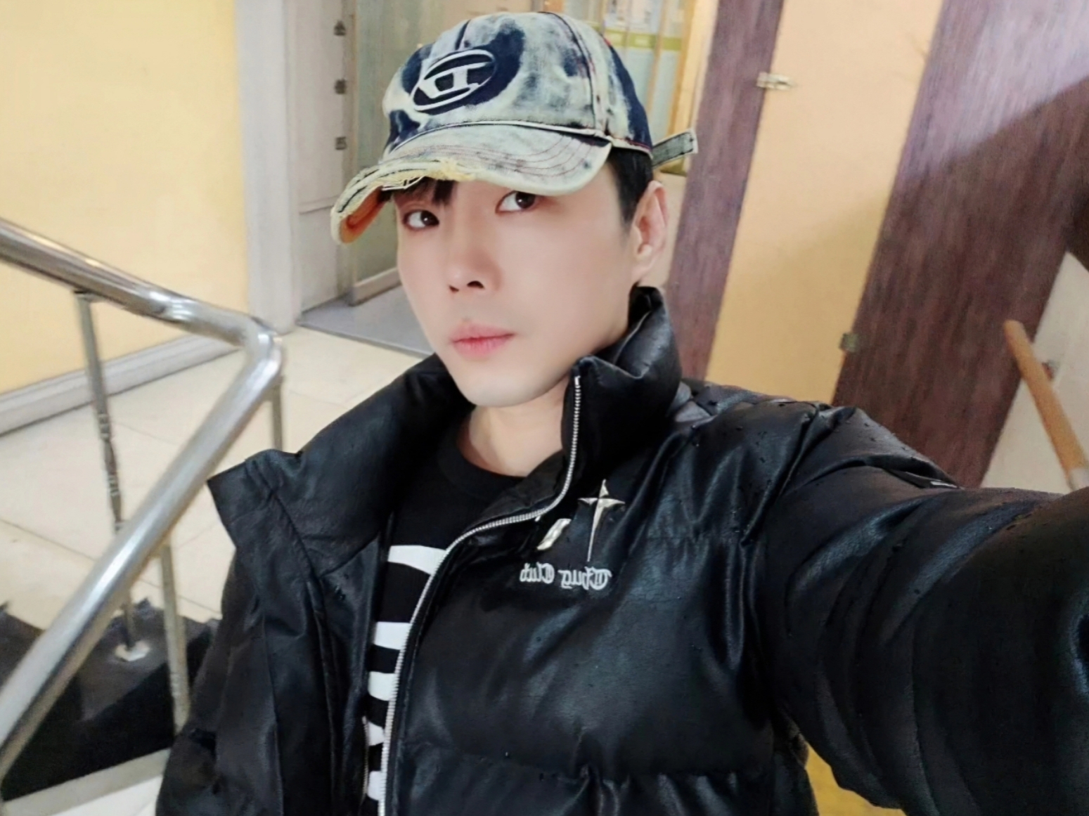 현종 (@hyun_iong1980) 님의 게시물 | KREAM