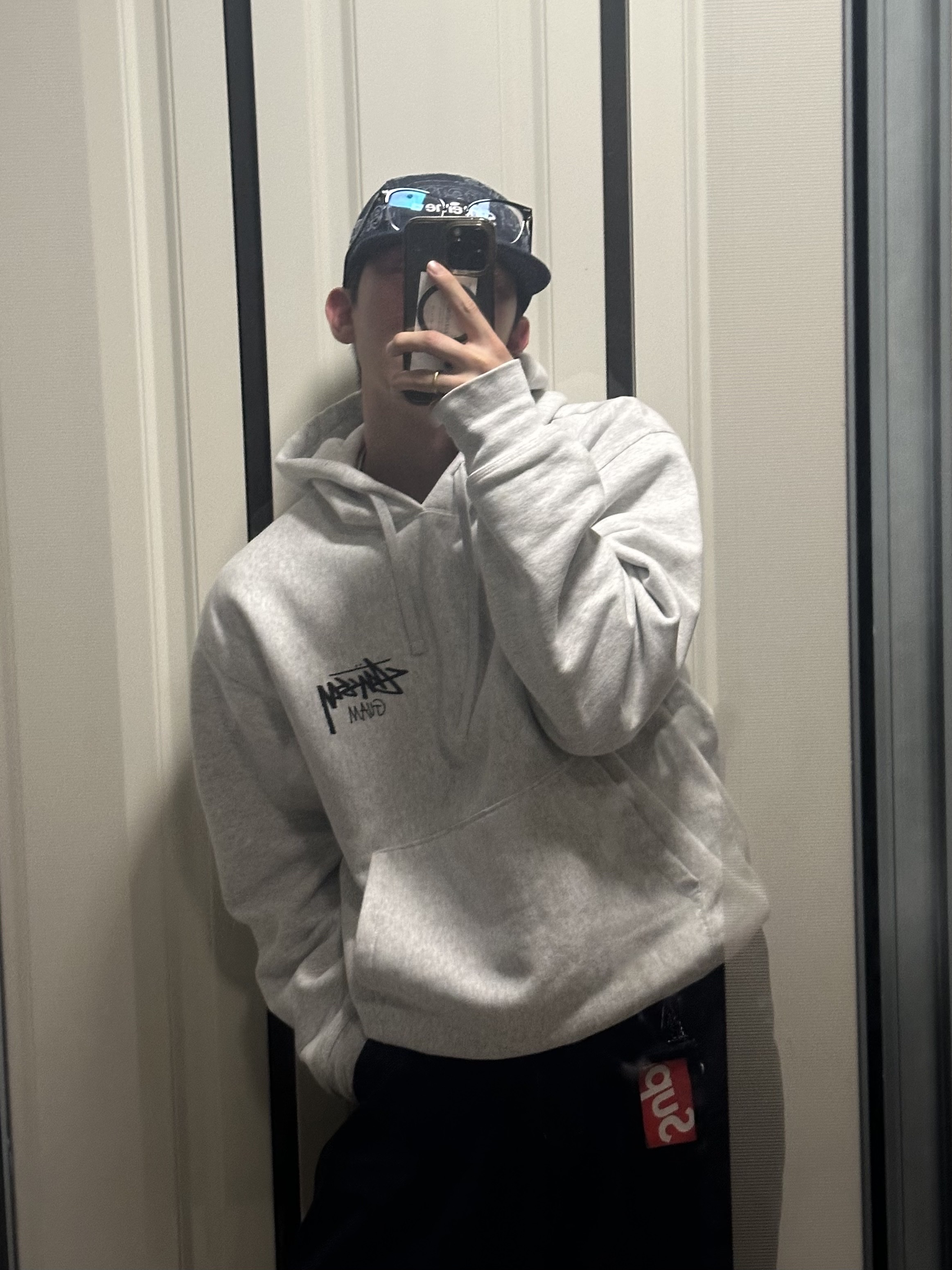 김지훈 (@jhunie_s) 님의 게시물 | KREAM