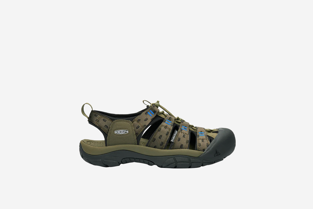 에뛰드 스튜디오 x 킨 샌들 카키 - 25SS | Etudes Studio | KREAM